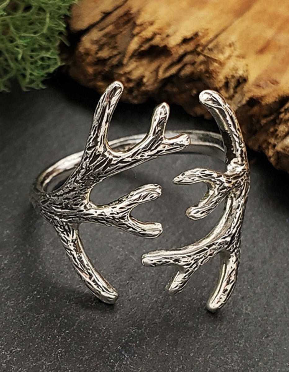 Wild Antler Adjustable Ring – Rare Dirndl